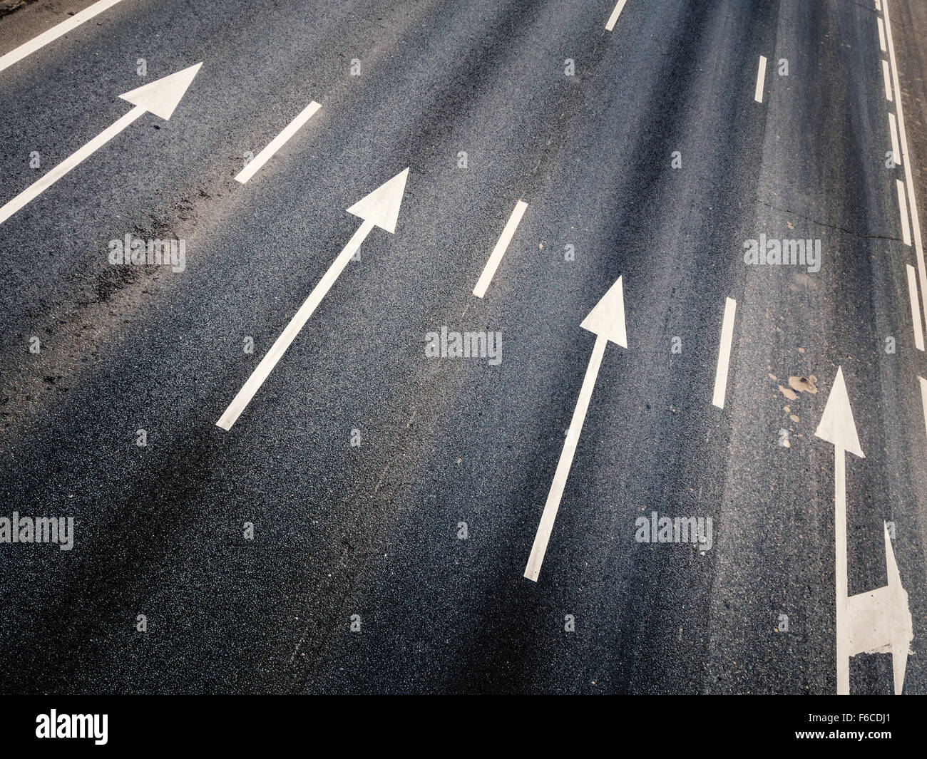 Road markings arrows hi-res stock photography and images - Alamy