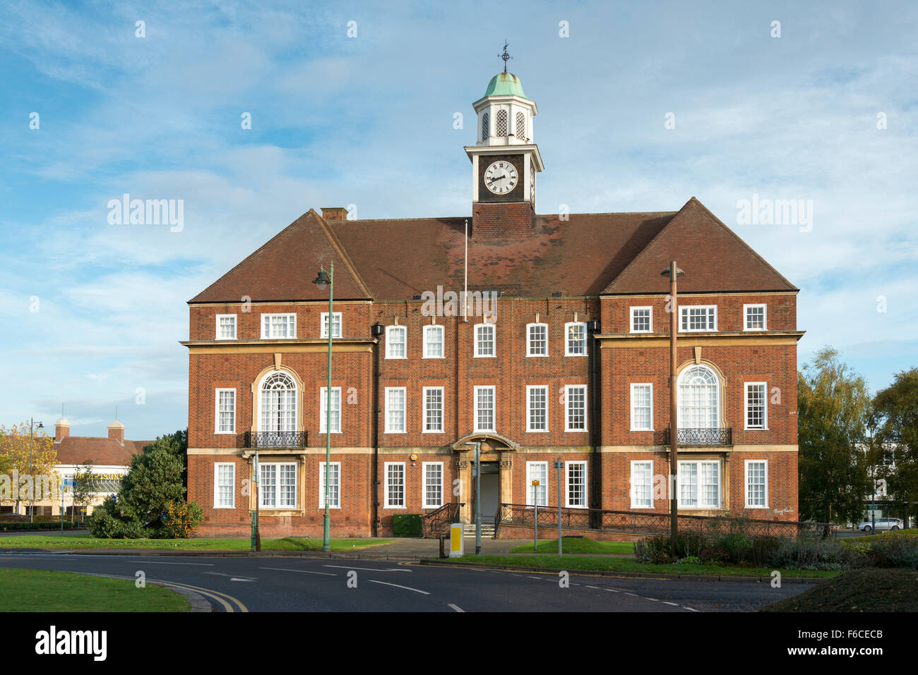 Hertfordshire university hi-res stock photography and images - Alamy