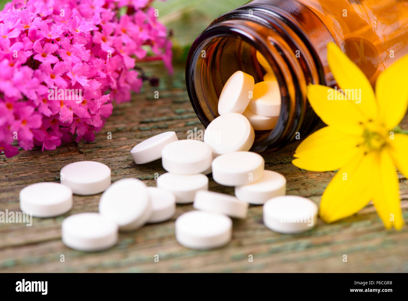 alternative medicine with herbal pills Stock Photo - Alamy