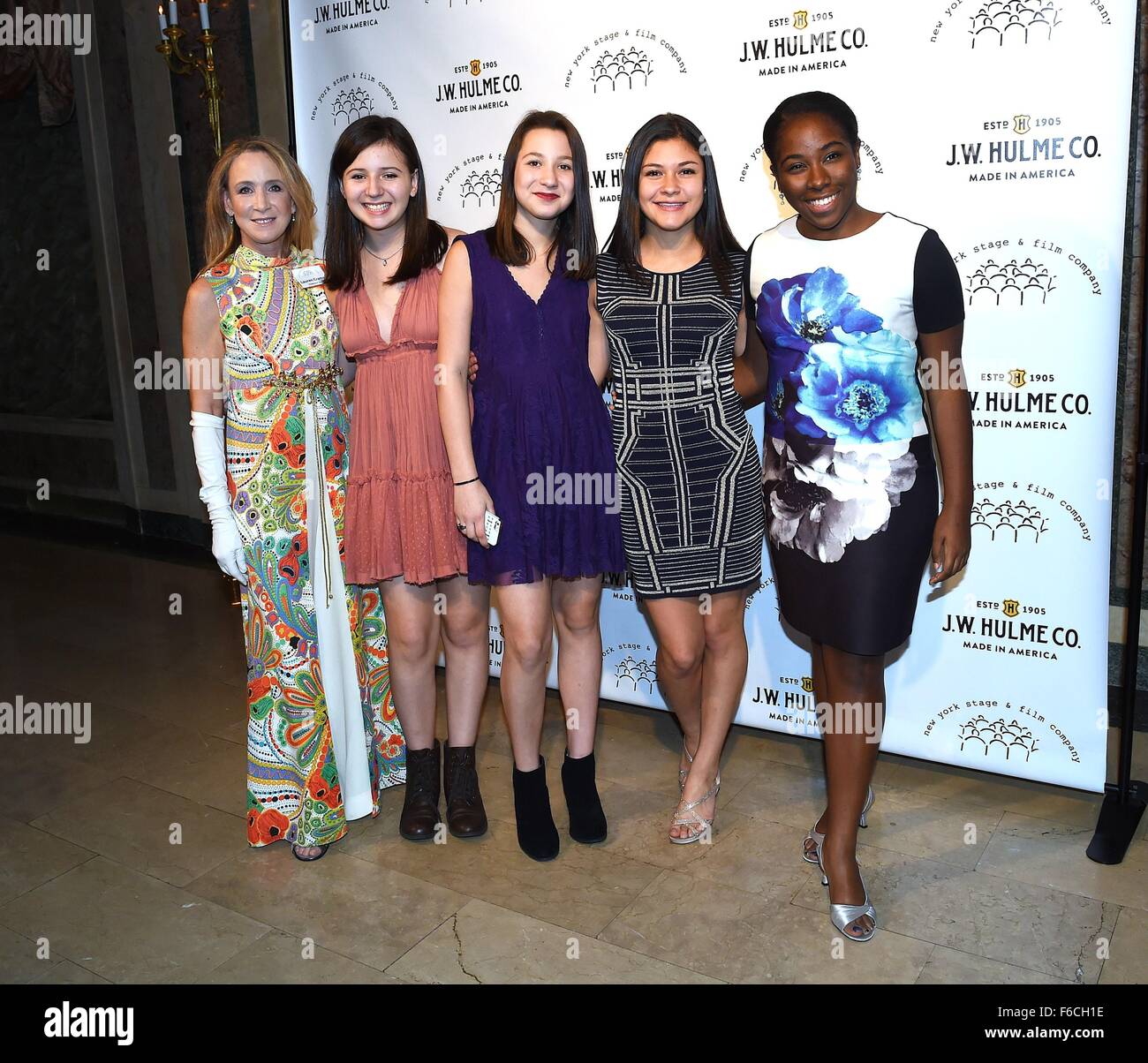 New York, NY, USA. 15th Nov, 2015. Lauren Cramer, guests at arrivals ...