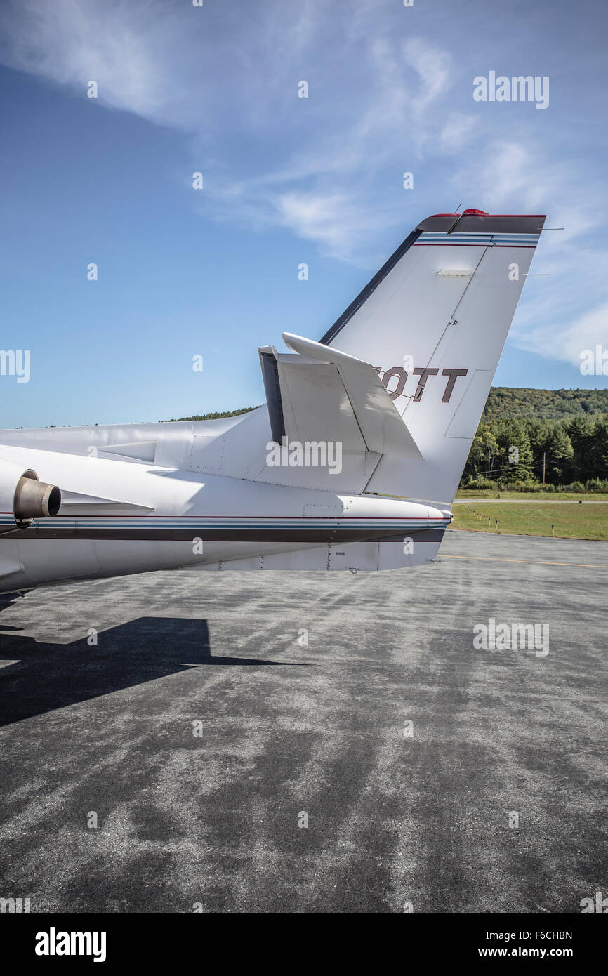 Lear jet aircraft hi-res stock photography and images - Alamy