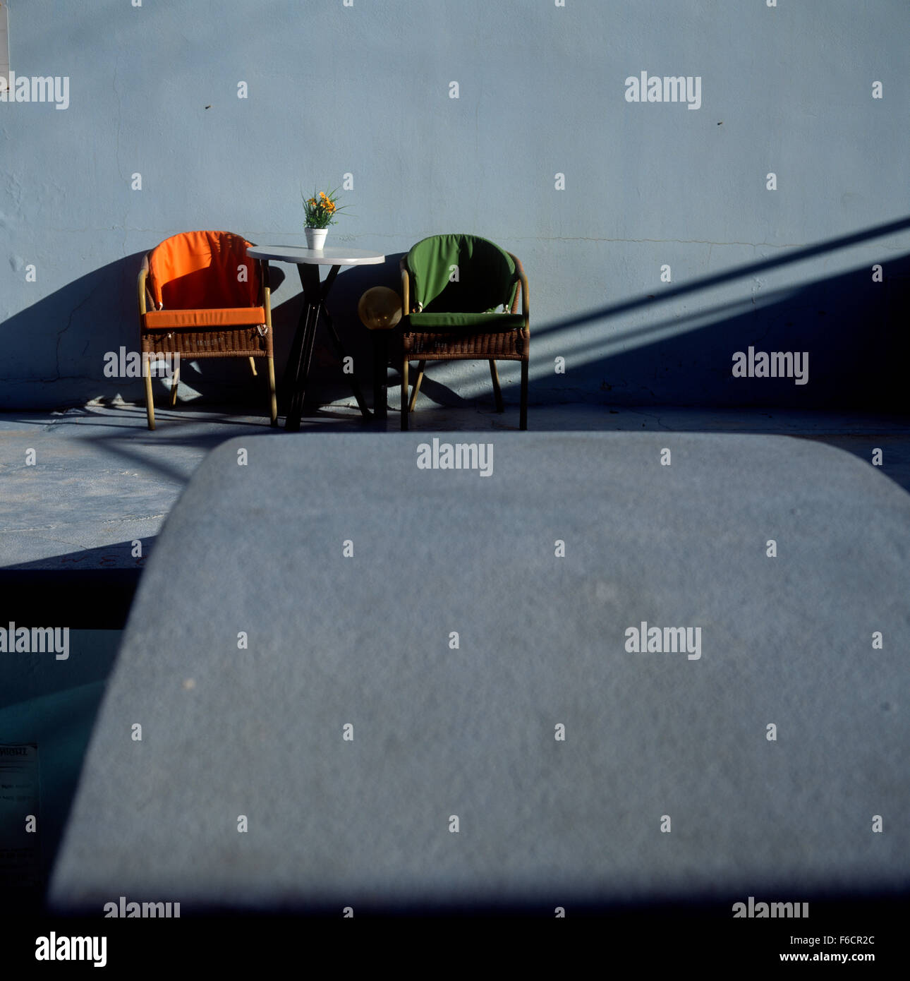 Bridge chairs hi-res stock photography and images - Alamy