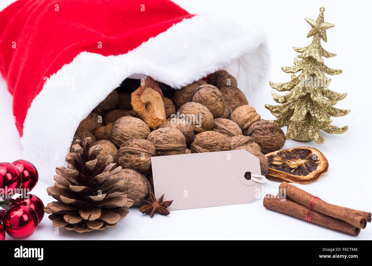 Food label nuts hi-res stock photography and images - Alamy
