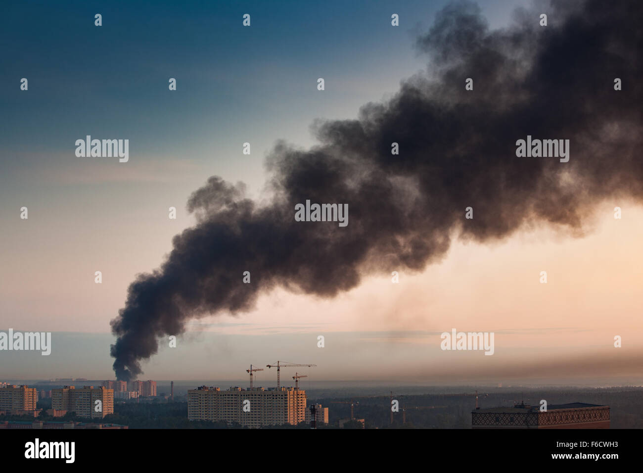 Dark smoke fire hi-res stock photography and images - Alamy