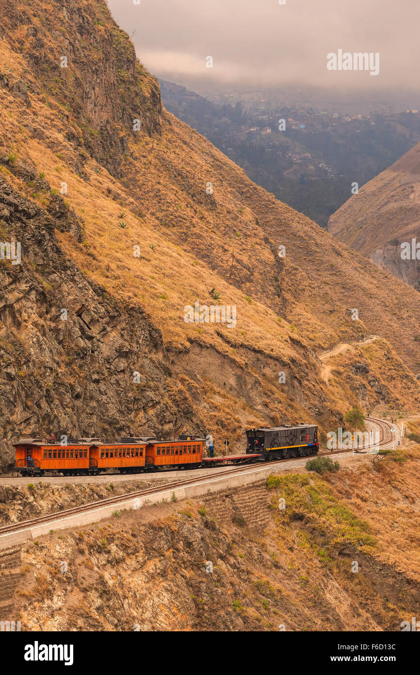 Alausi, Ecuador - 08 December 2011: Train Ride, Devils Nose, Train In ...