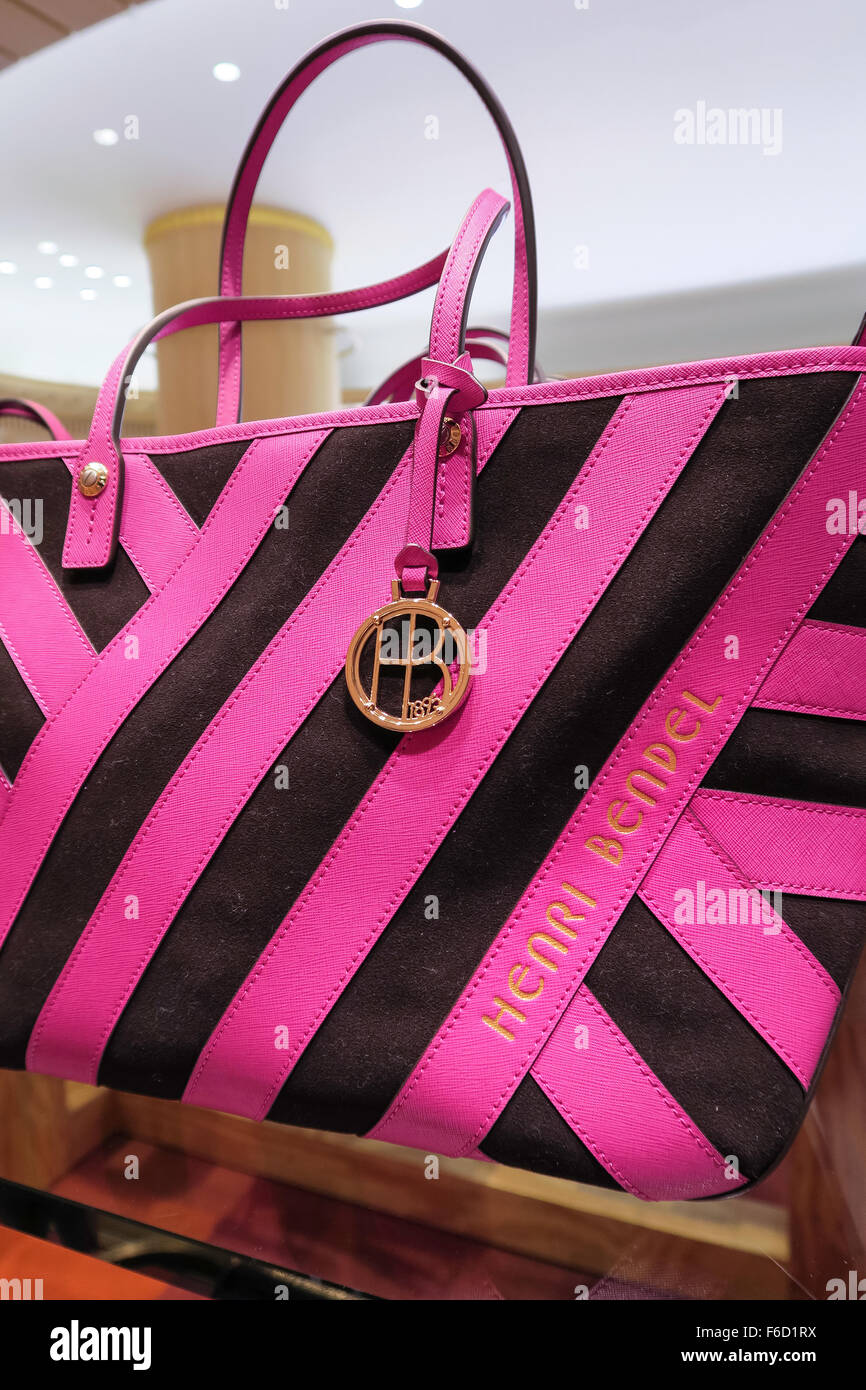 Henri bendel store manhattan hi-res stock photography and Henri bendel store manhattan hi-res stock photography and