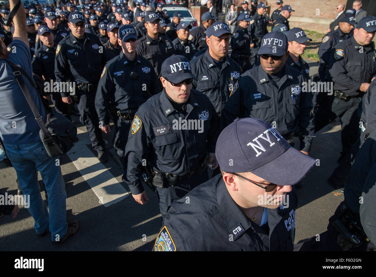 Tactical command police hi-res stock photography and images - Alamy