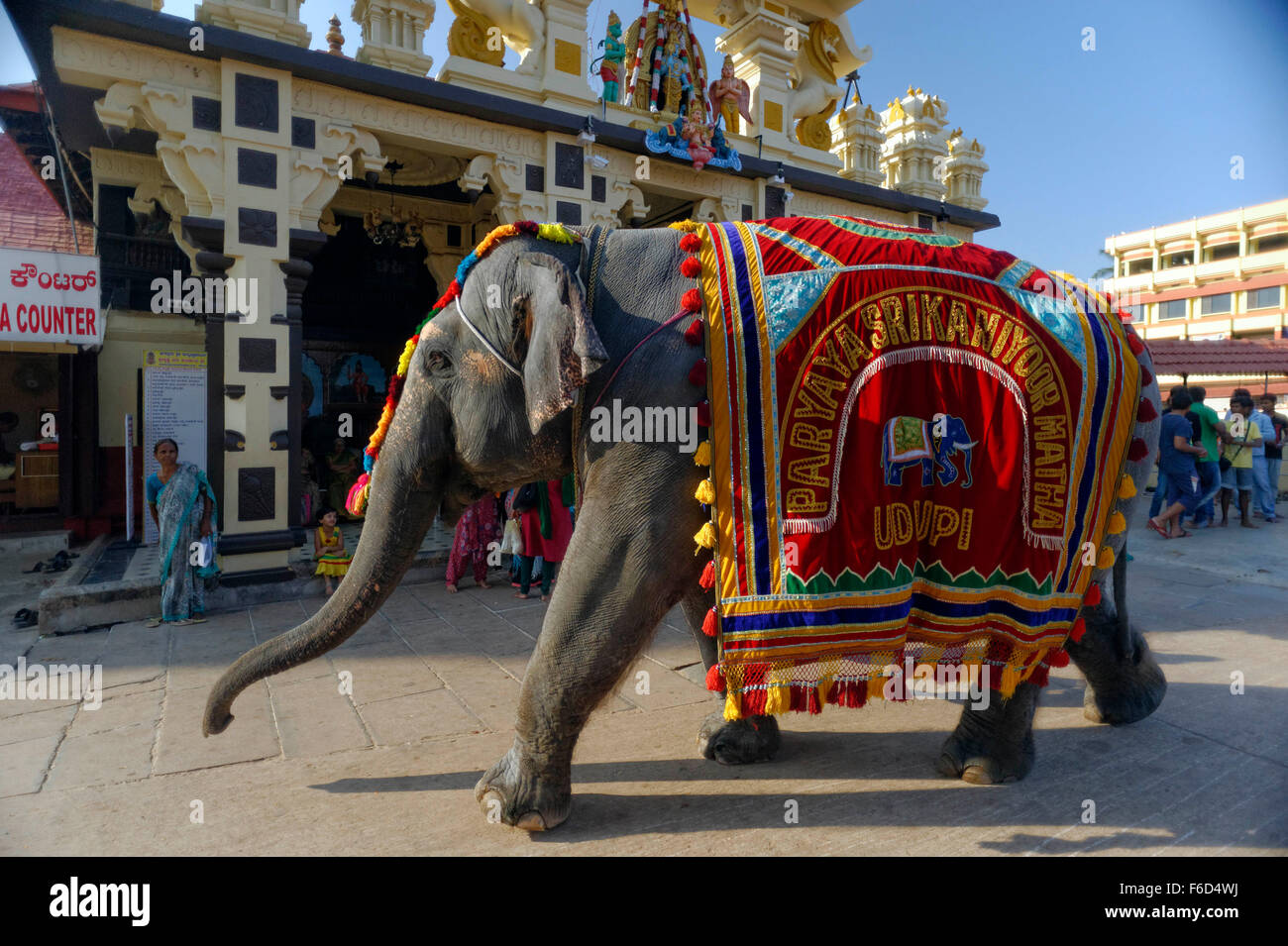 Decorated elephant gate of krishna temple, udupi, karnataka, india ...