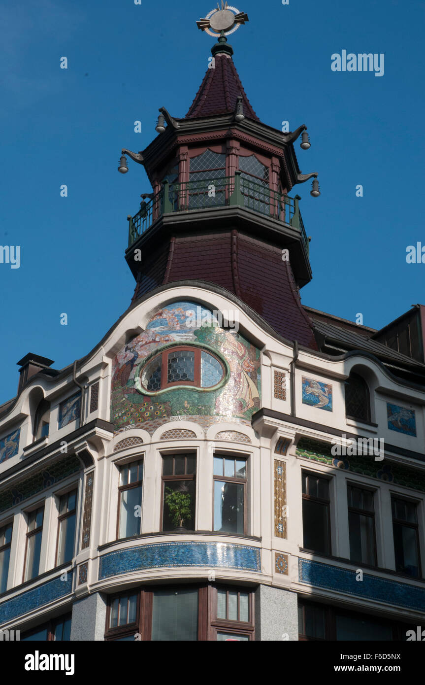 Detail of an Art Nouveau building in Leipzig, Germany Stock Photo - Alamy