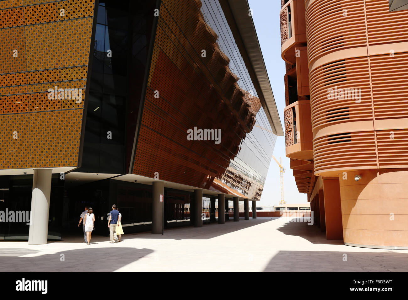 Visitors roam around the Masdar Institute of Science and Technology for ...