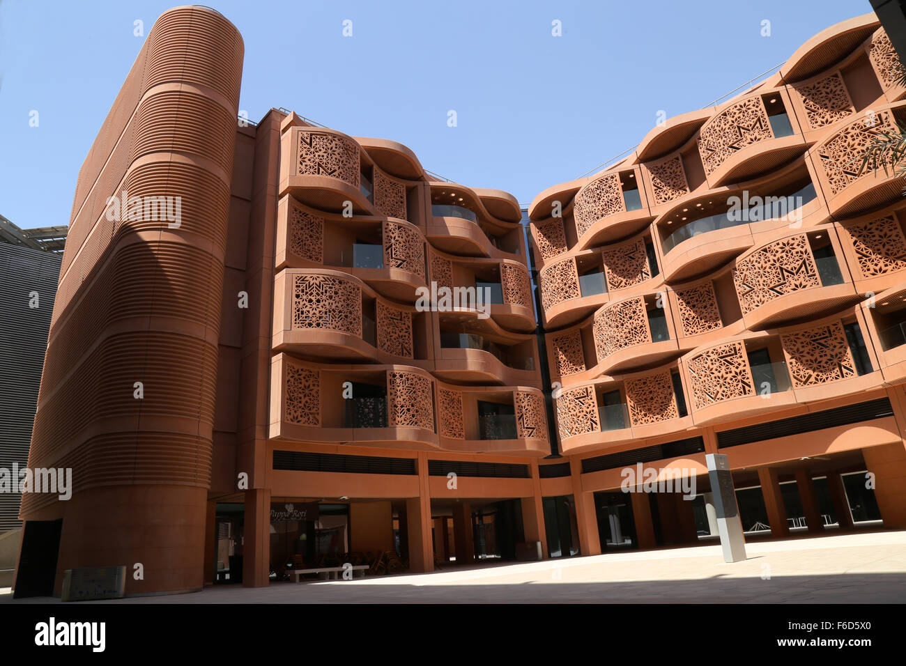 Buildings designed to get maximum light inside without electricity, in ...