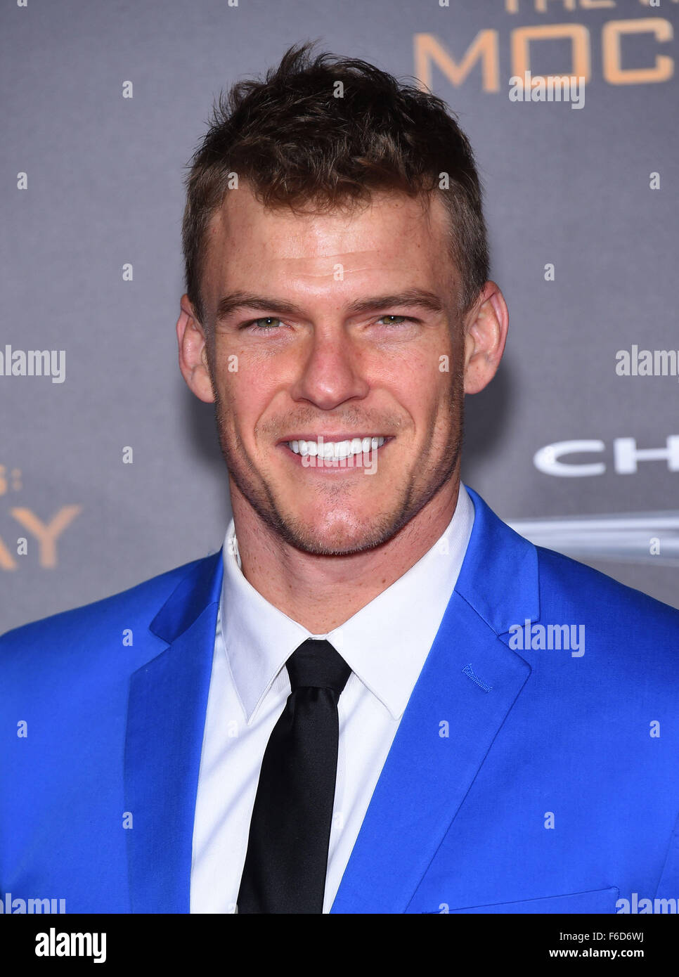 Los Angeles, California, USA. 16th Nov, 2015. Alan Ritchson arrives for ...