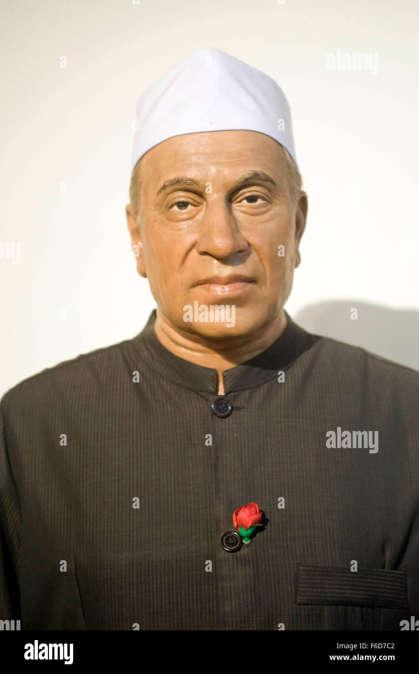 Nehru cap hi-res stock photography and images - Alamy