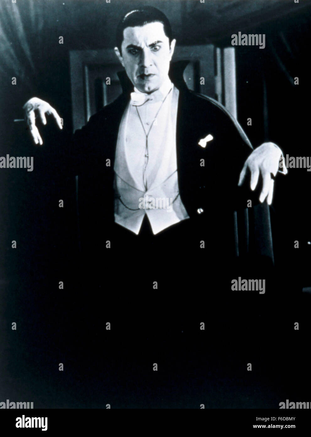 Dec 10, 1931; London, England, UK; Actor BELA LUGOSI as Count Dracula ...