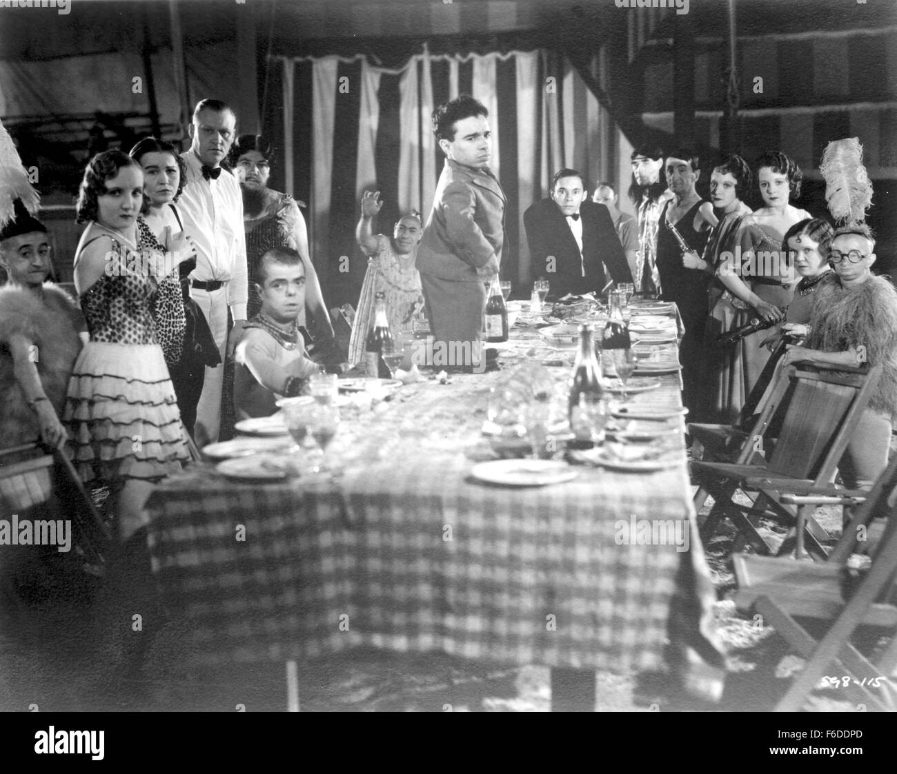 Freaks 1932 hi-res stock photography and images - Alamy