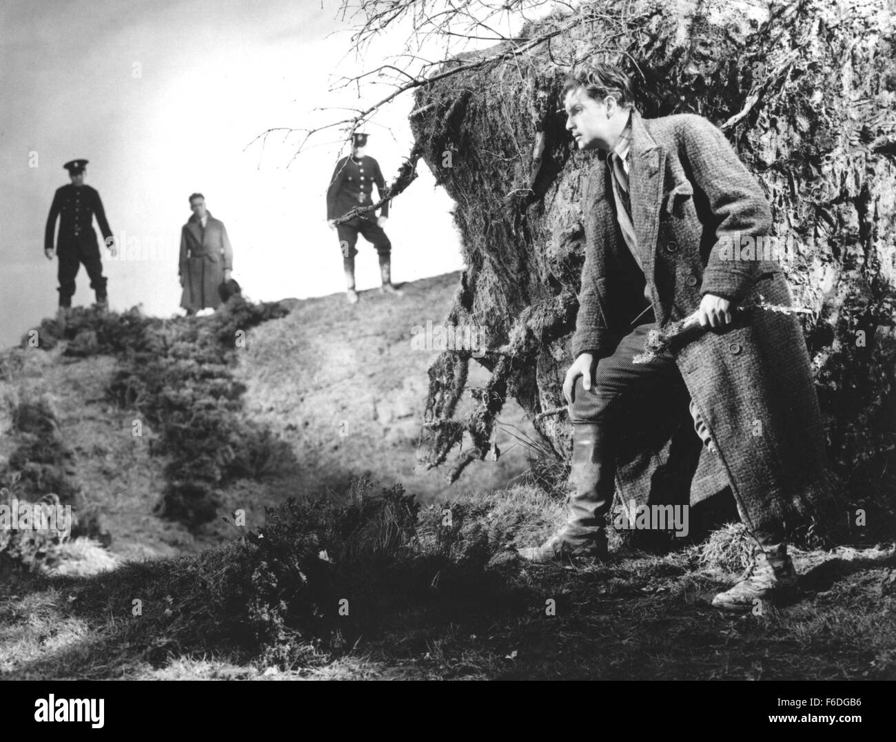 She (1935) the movie hi-res stock photography and images - Alamy