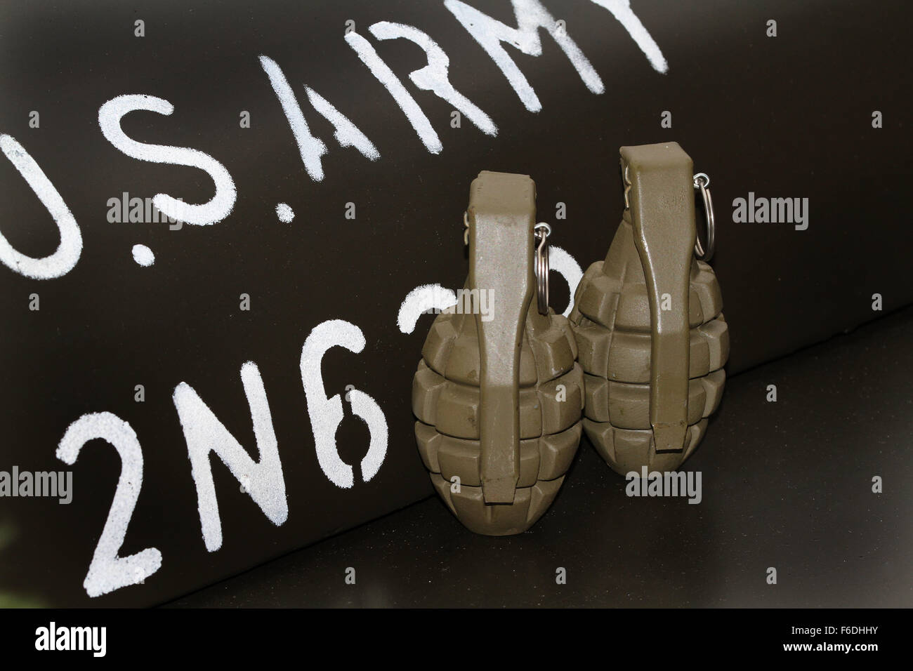 Hand grenades hi-res stock photography and images - Alamy