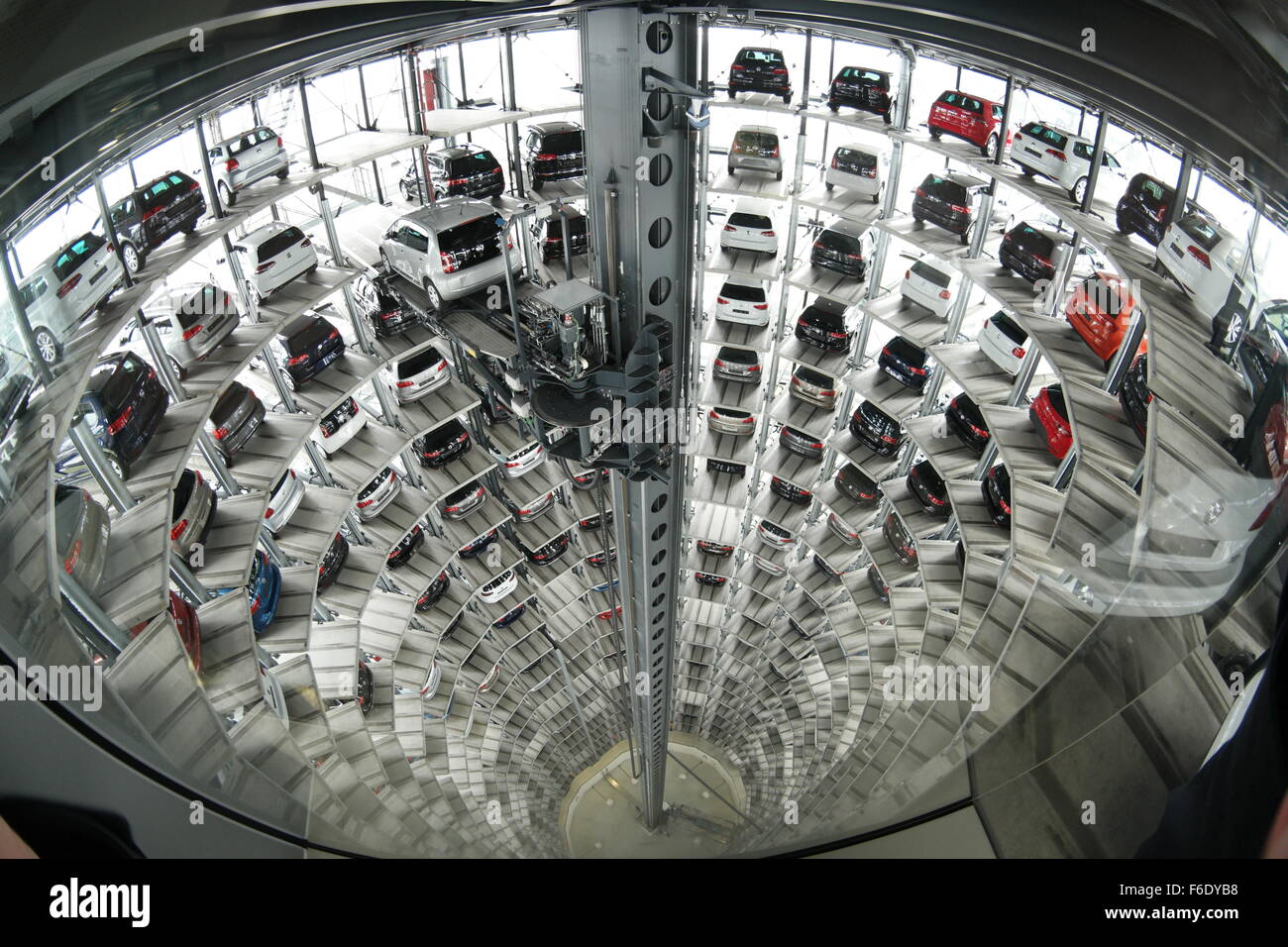 Car storage tower hi-res stock photography and images - Alamy