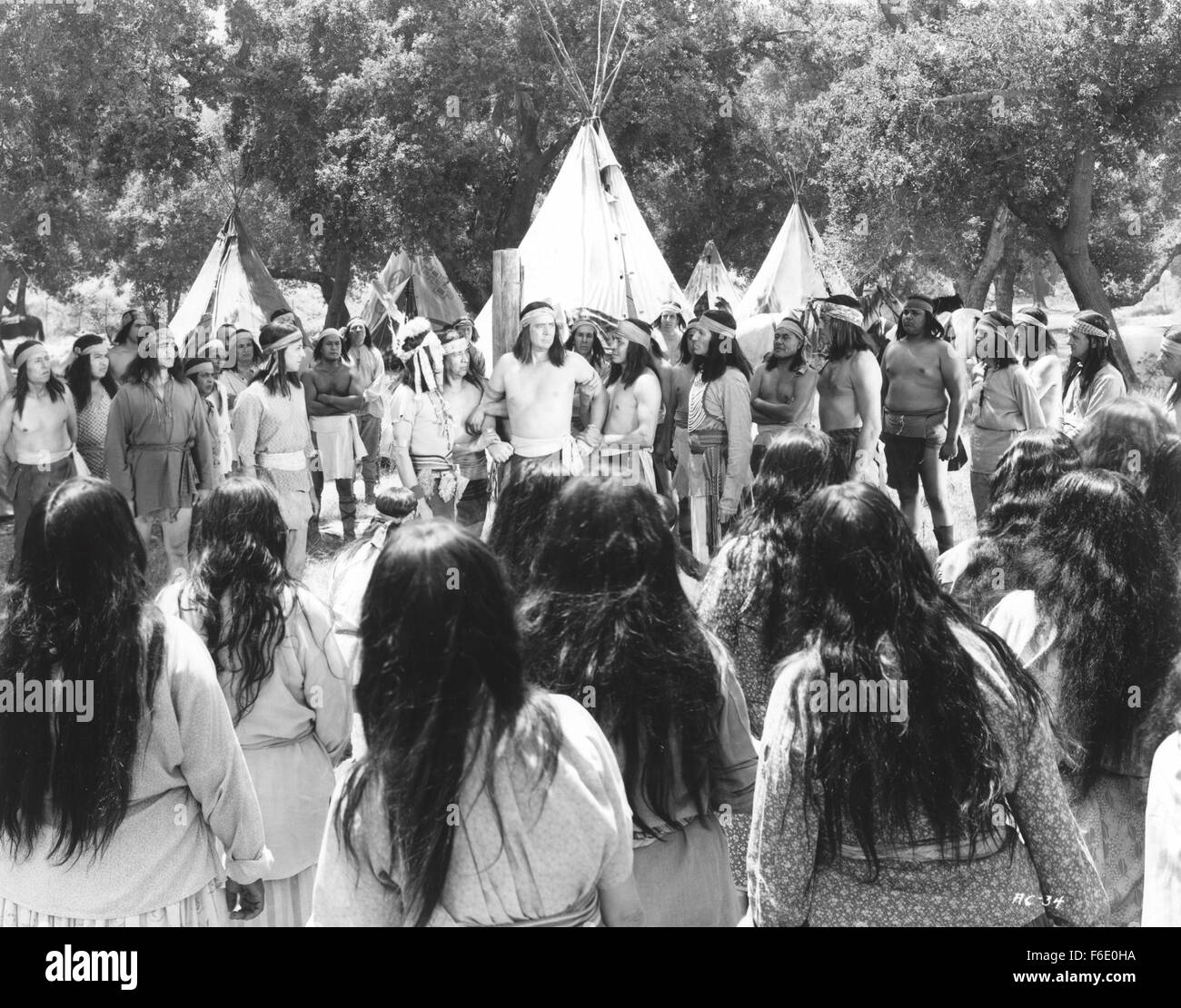 Be disbanded Black and White Stock Photos & Images - Alamy