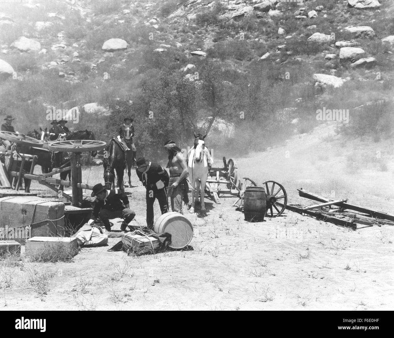 Apache indians captured hi-res stock photography and images - Alamy