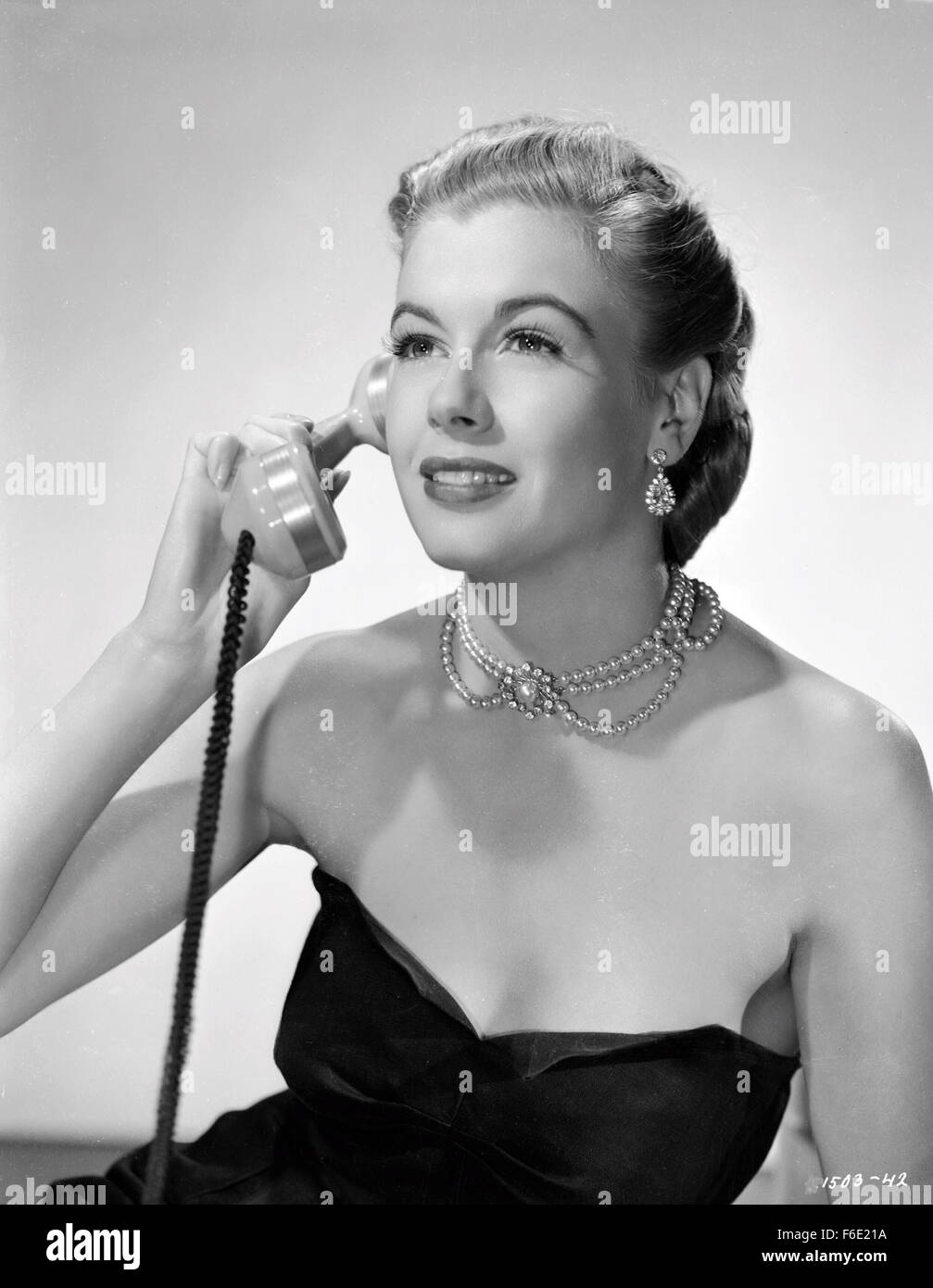 Nancy saunders hi-res stock photography and images - Alamy