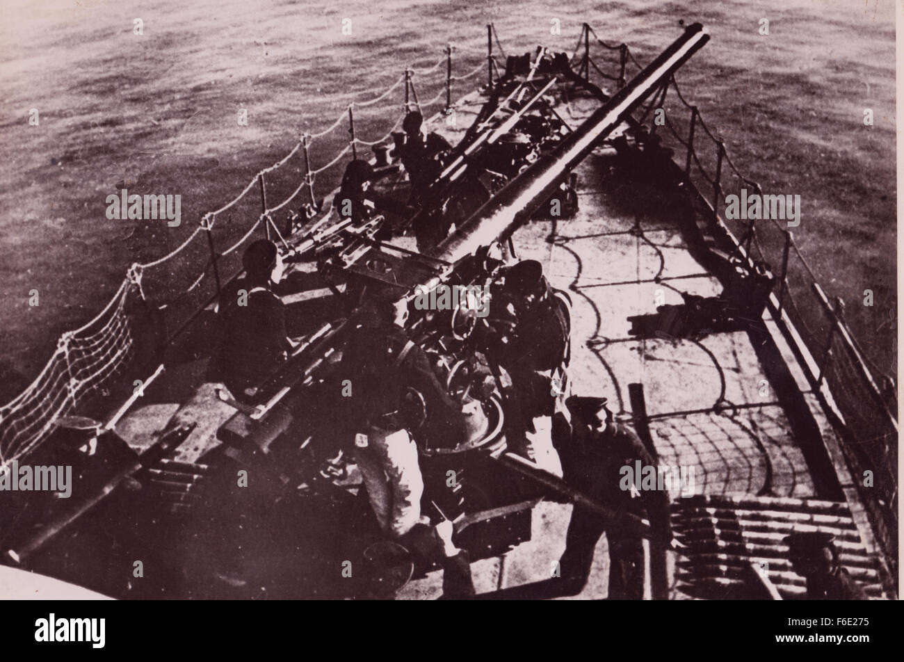 Raf barrage balloon ww2 hi-res stock photography and images - Alamy