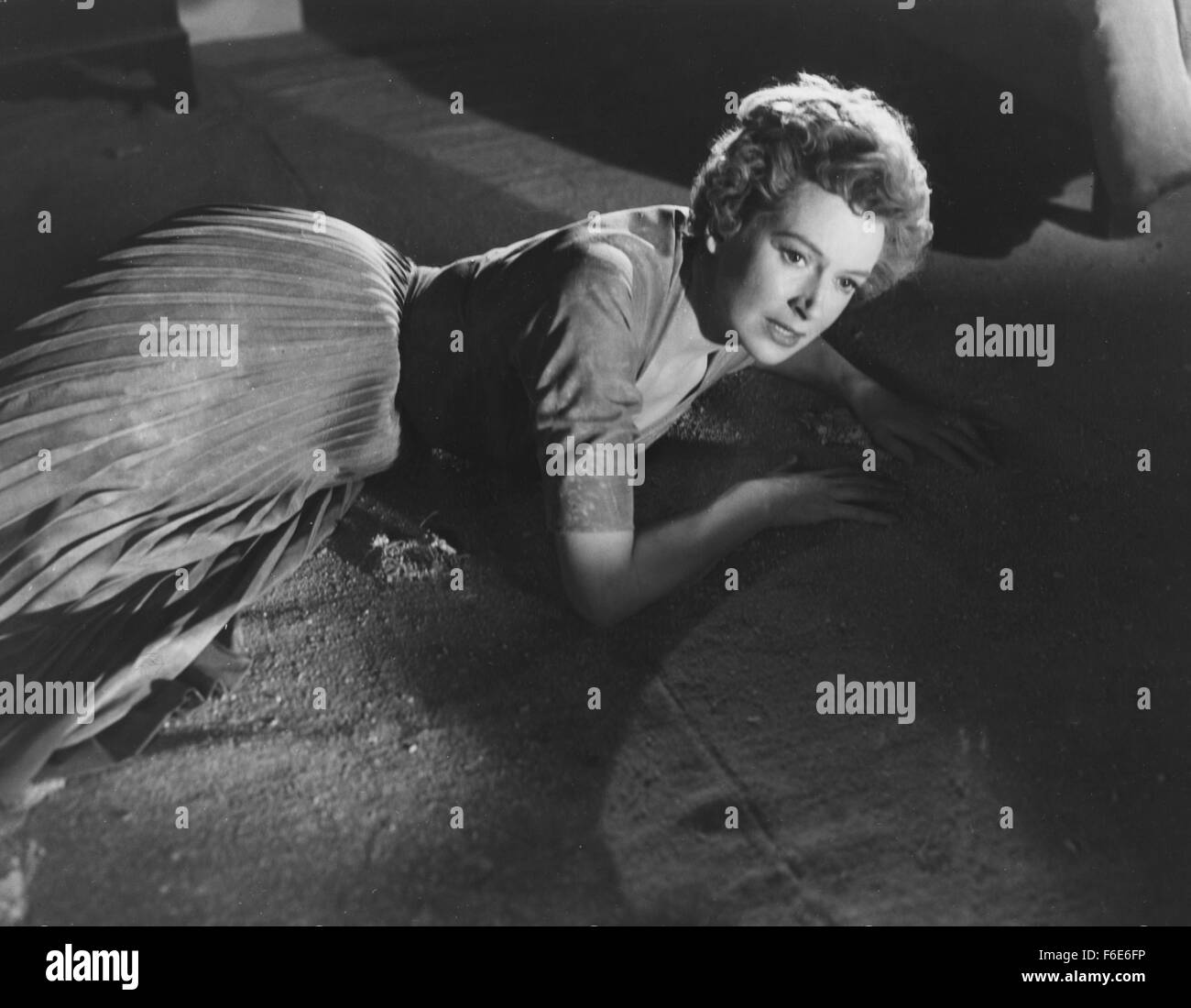 The end of the affair 1955 hi-res stock photography and images - Alamy