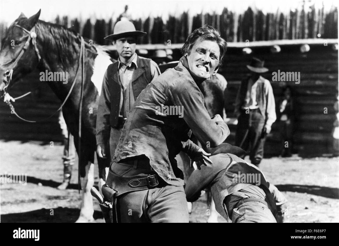 Wagon train film Black and White Stock Photos & Images - Alamy