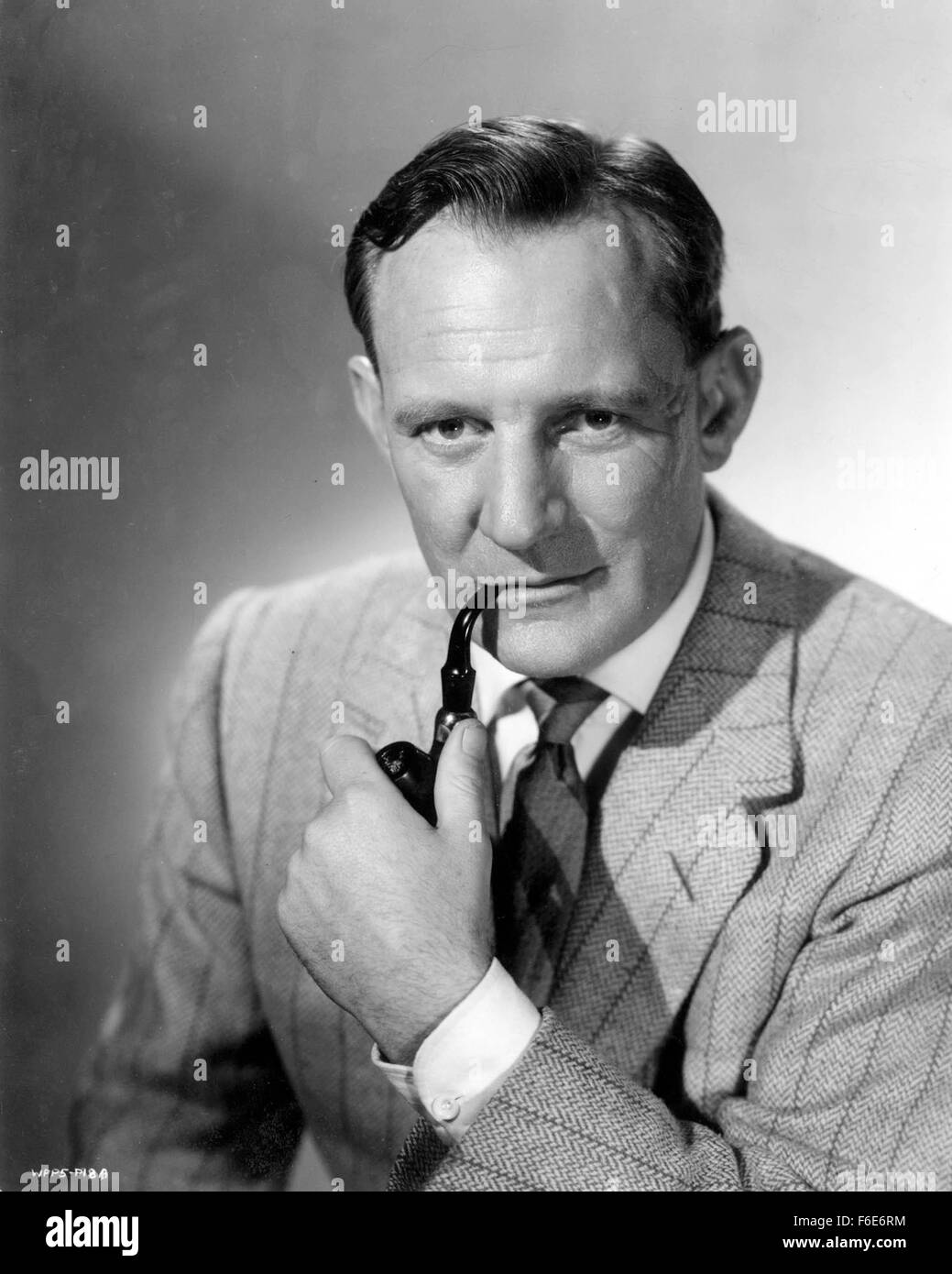 Actor trevor howard hi-res stock photography and images - Alamy