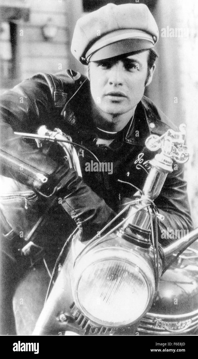 Marlon brando in the wild one hi-res stock photography and images - Alamy