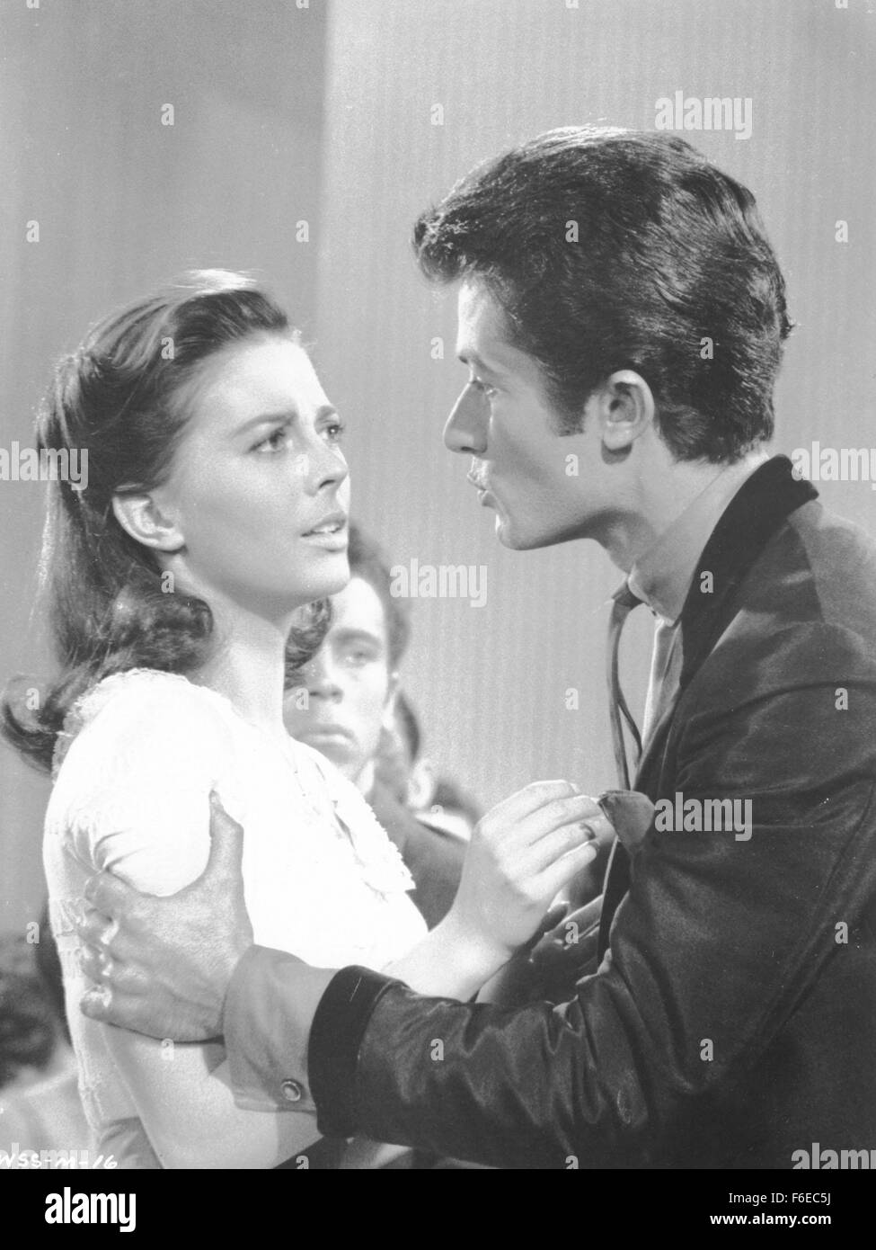 Tony west side story maria hi-res stock photography and images - Alamy