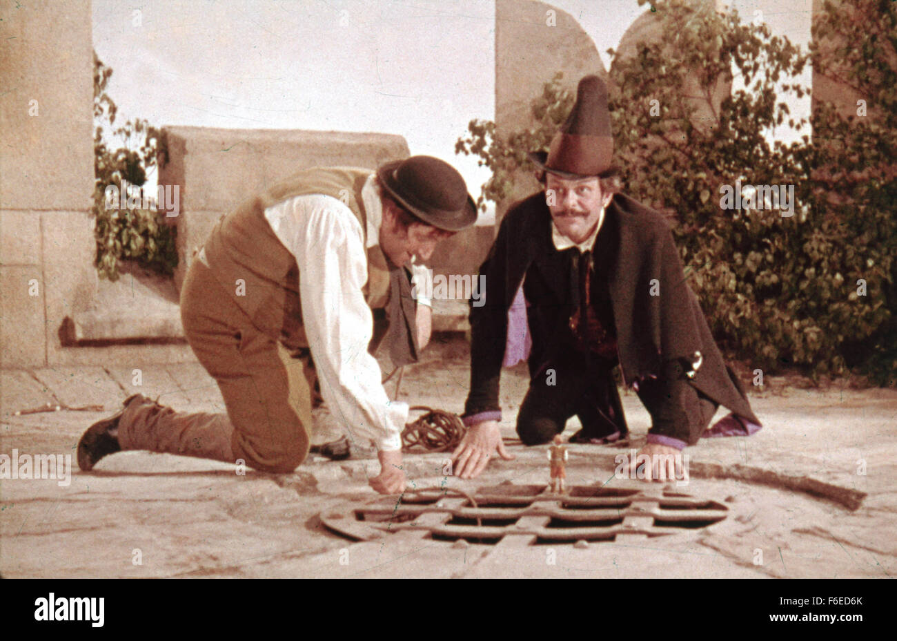 Tom thumb 1958 peter sellers hi-res stock photography and images - Alamy