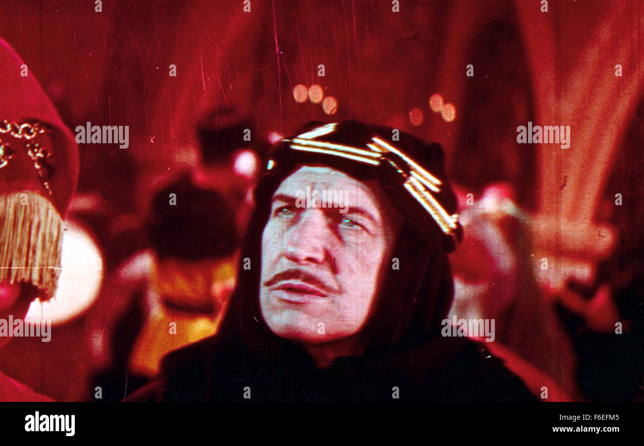 The masque of the red death hi-res stock photography and images - Alamy