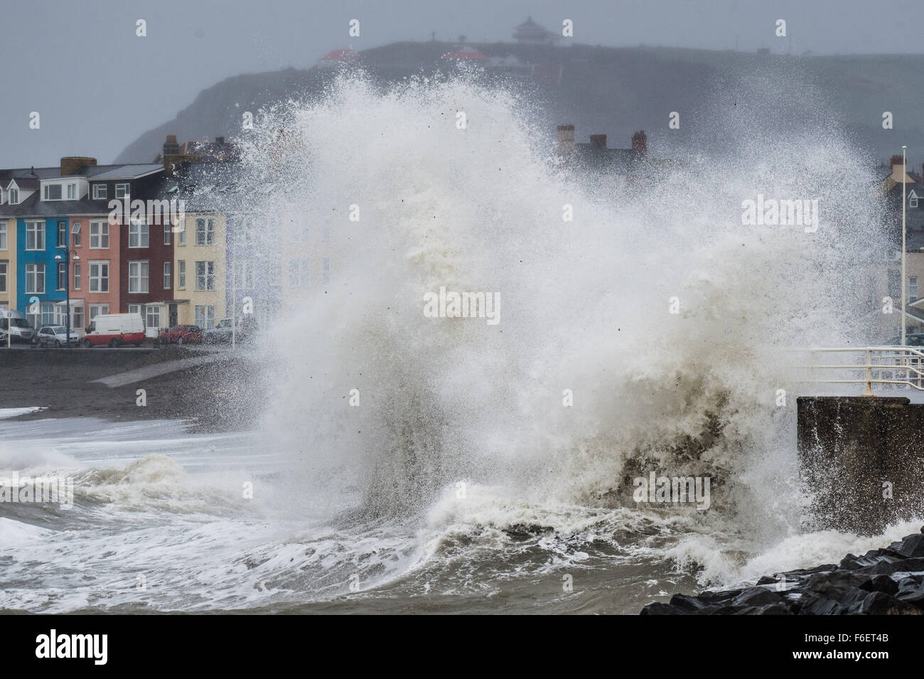 Aberystwyth, Wales, UK. 17th November, 2015. UK Weather: The second ...