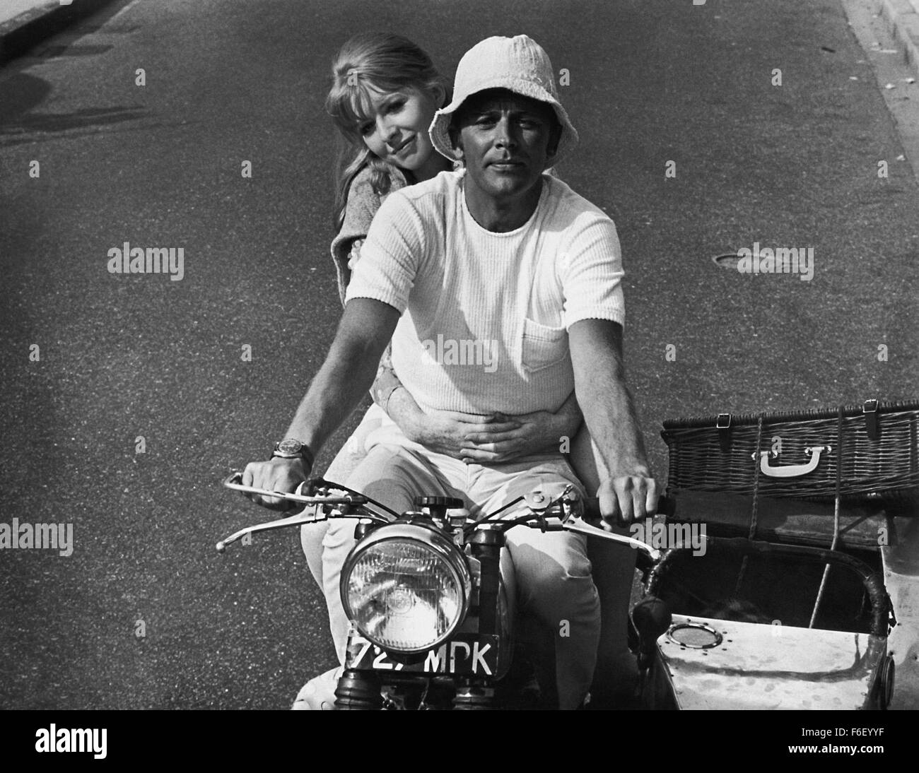 January 1971 hi-res stock photography and images - Alamy