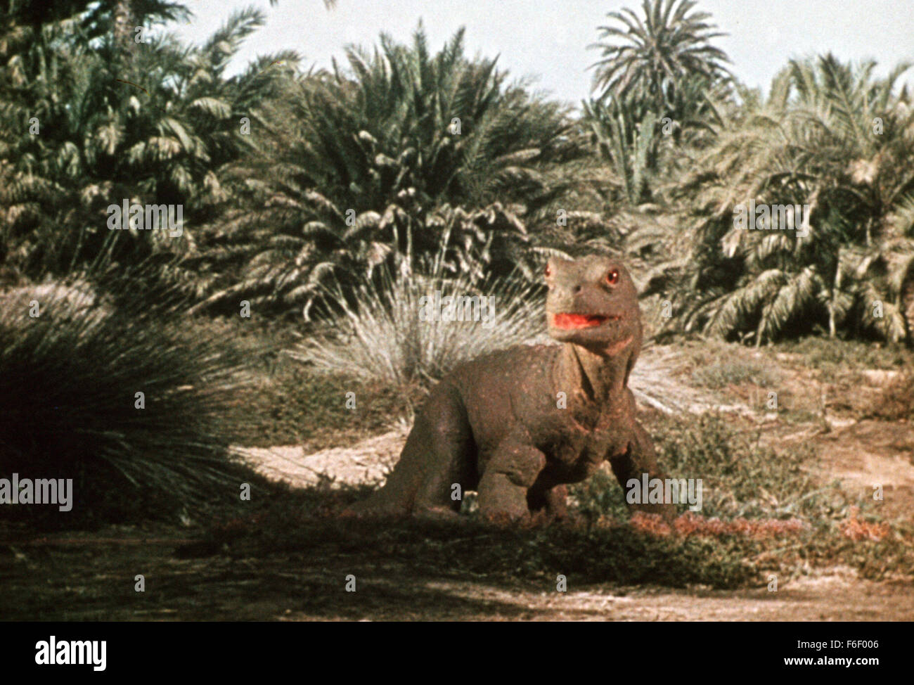 When dinosaurs ruled the earth hi-res stock photography and images - Alamy