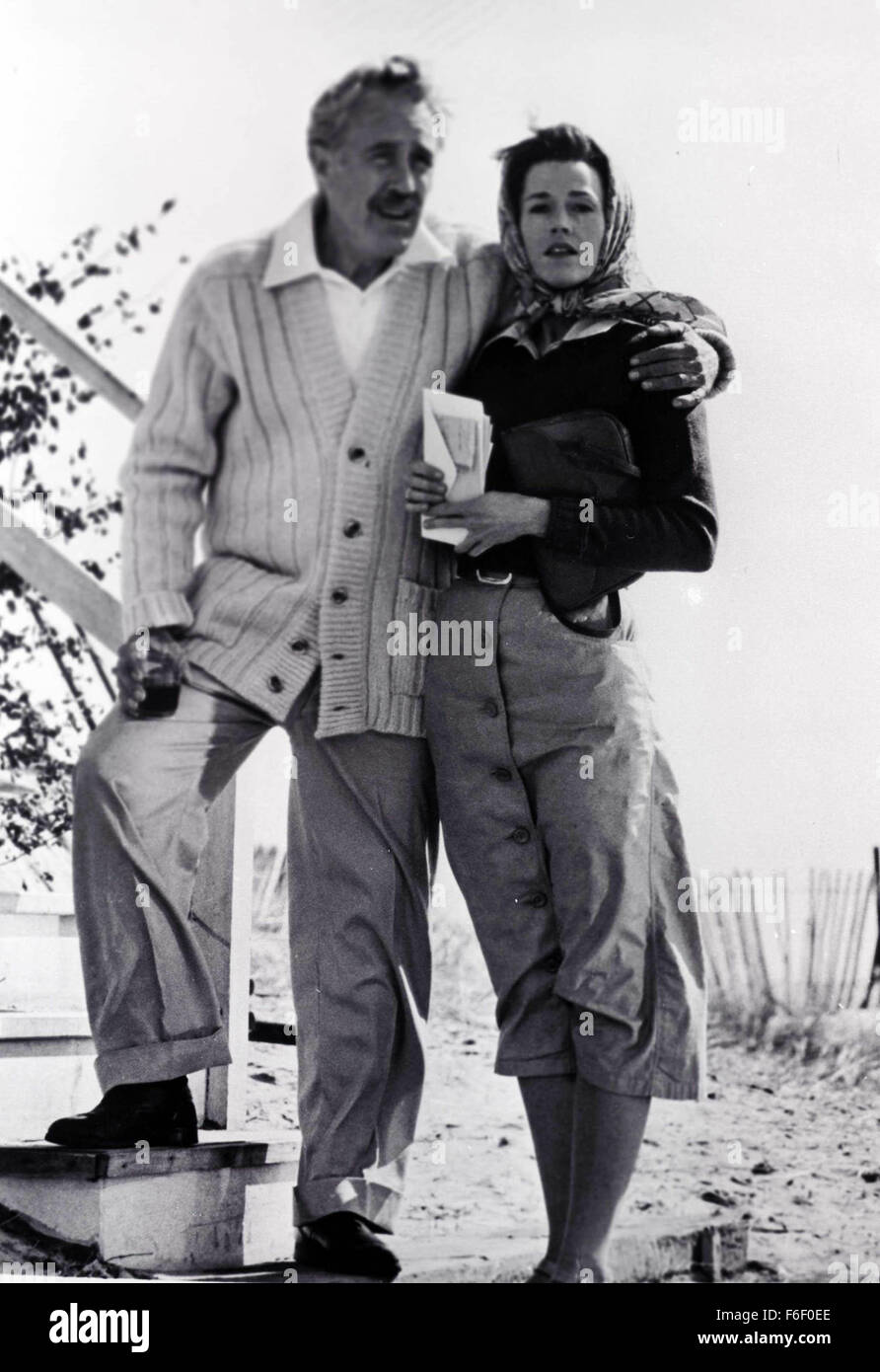 Julia 1977 fonda hi-res stock photography and images - Alamy