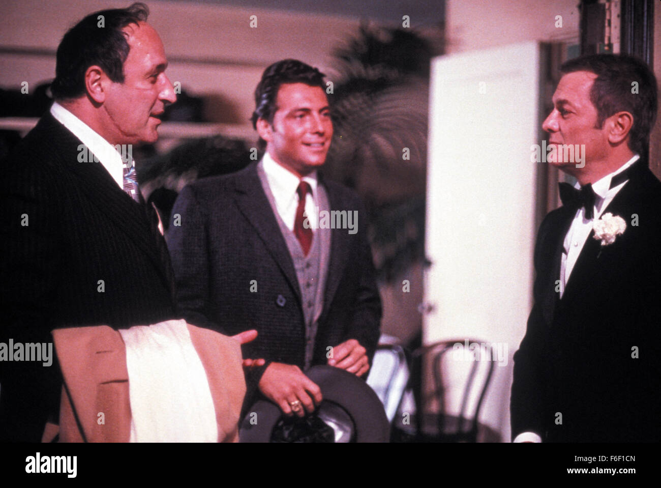 Tony Curtis Lepke 1975 Stock Photos & Tony Curtis Lepke 1975 Stock ...