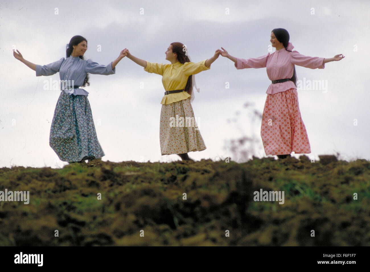 Fiddler on the roof musical hi-res stock photography and images - Alamy