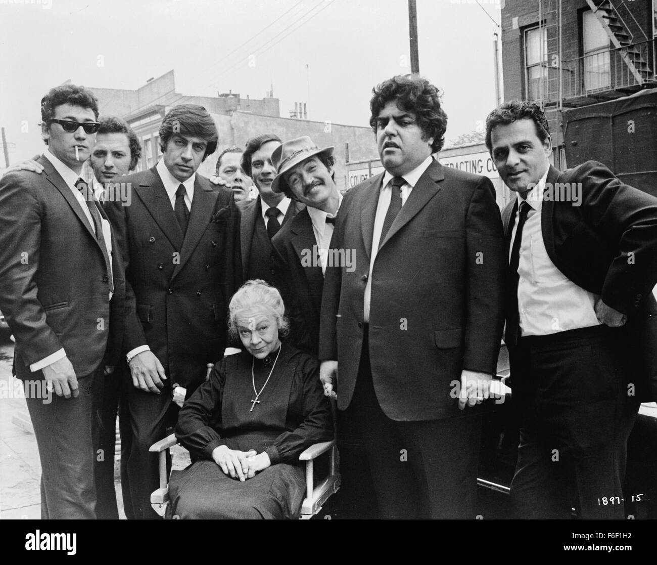 Mgm lion Black and White Stock Photos & Images - Alamy