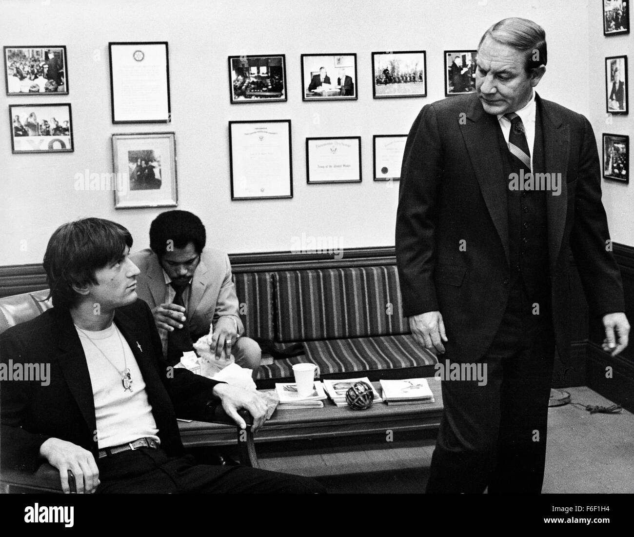 Lion de police hi-res stock photography and images - Alamy