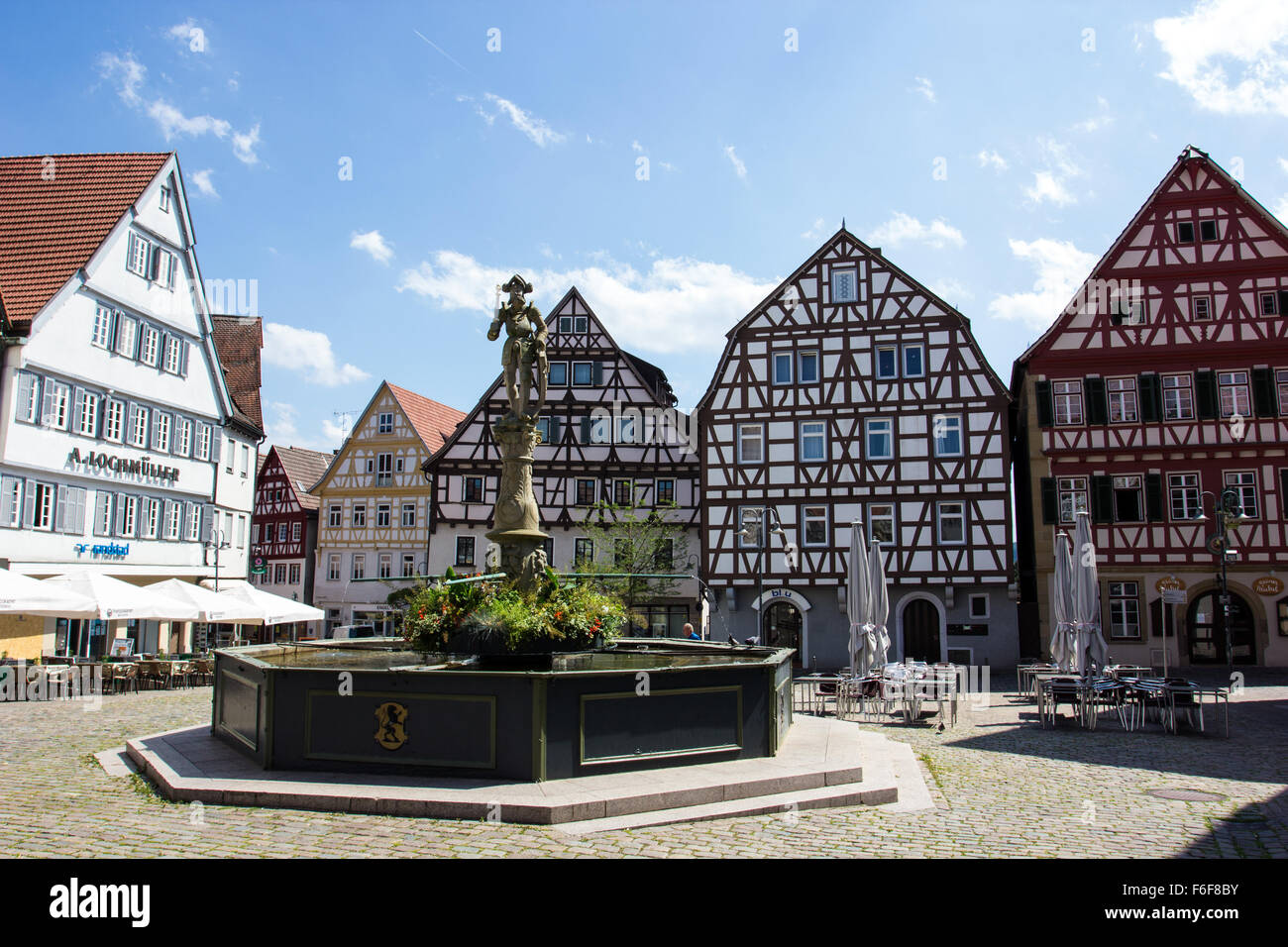 Town square in Leonberg with fountain Stock Photo - Alamy
