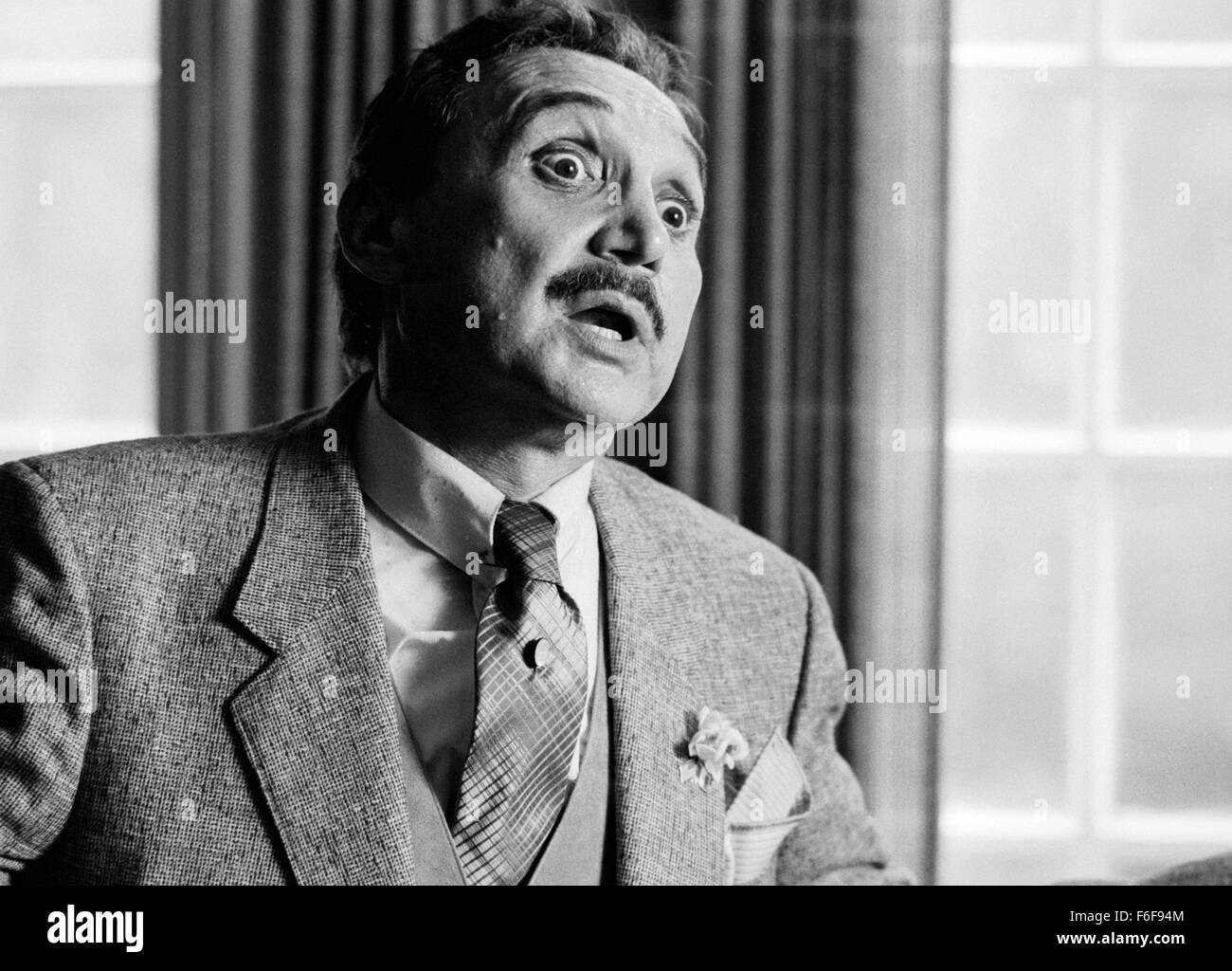 Broadway danny rose 1984 lou canova hi-res stock photography and images ...