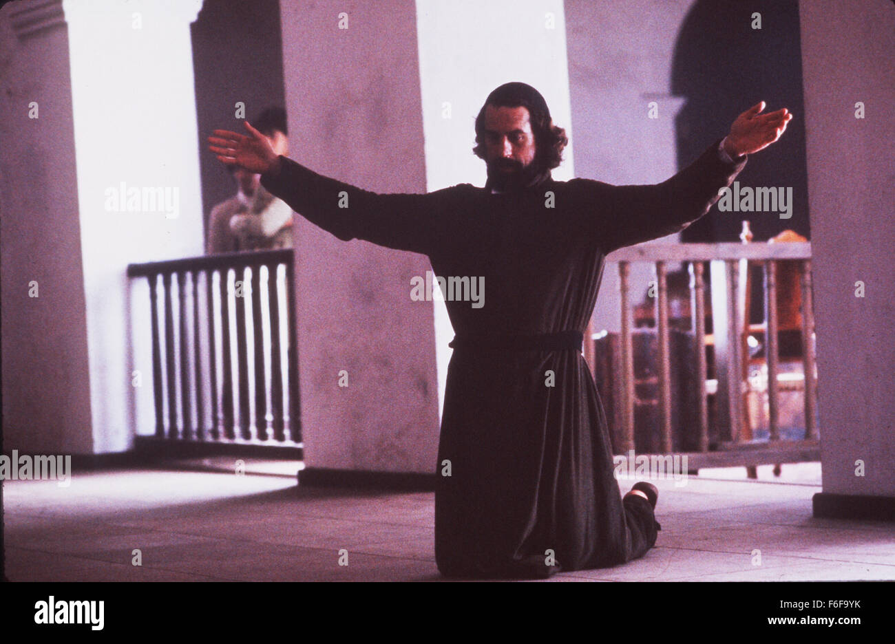 Mission 1986 robert de niro hi-res stock photography and images - Alamy