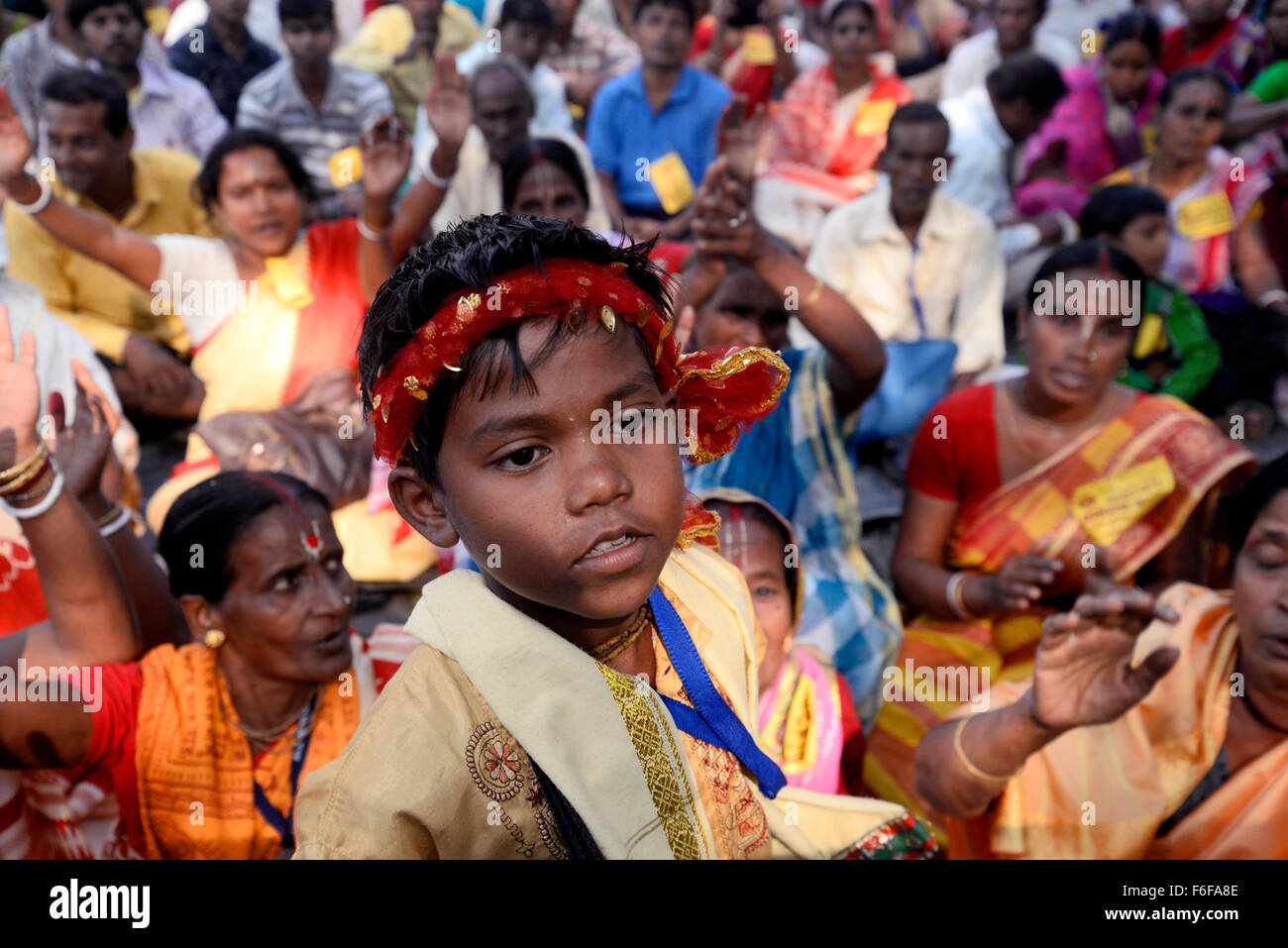 Kolkata, India. 16th Nov, 2015. Kirtan and Bhakti Geeti singer from ...