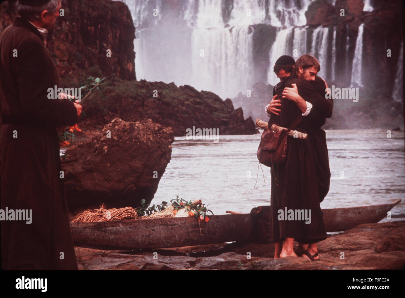 The mission jeremy irons hi-res stock photography and images - Alamy