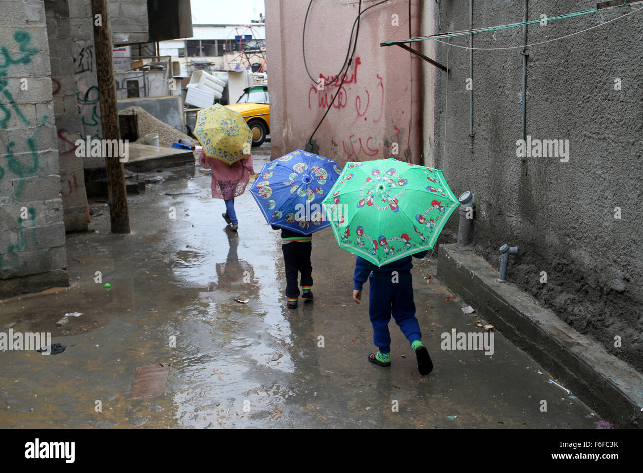 Rafah, Gaza Strip, Palestinian Territory. 17th Nov, 2015. Palestinian ...