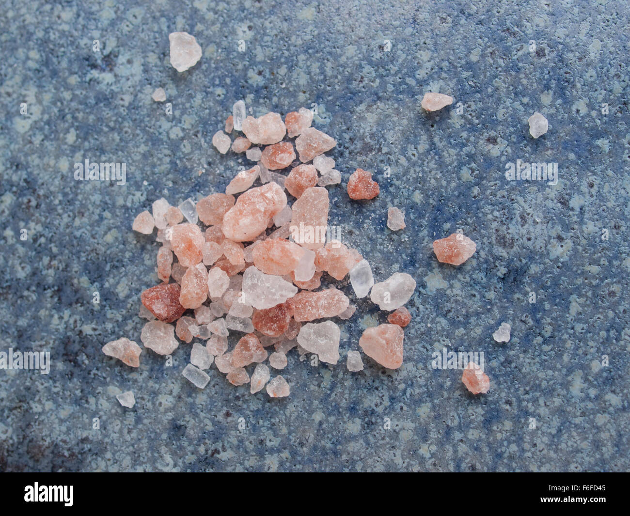 himalayan pink salt Stock Photo - Alamy