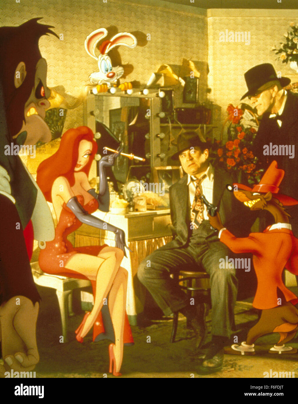 Jessica Rabbit Die Roger Rabbit In De Val Lokte Flash ImNotBad.com A