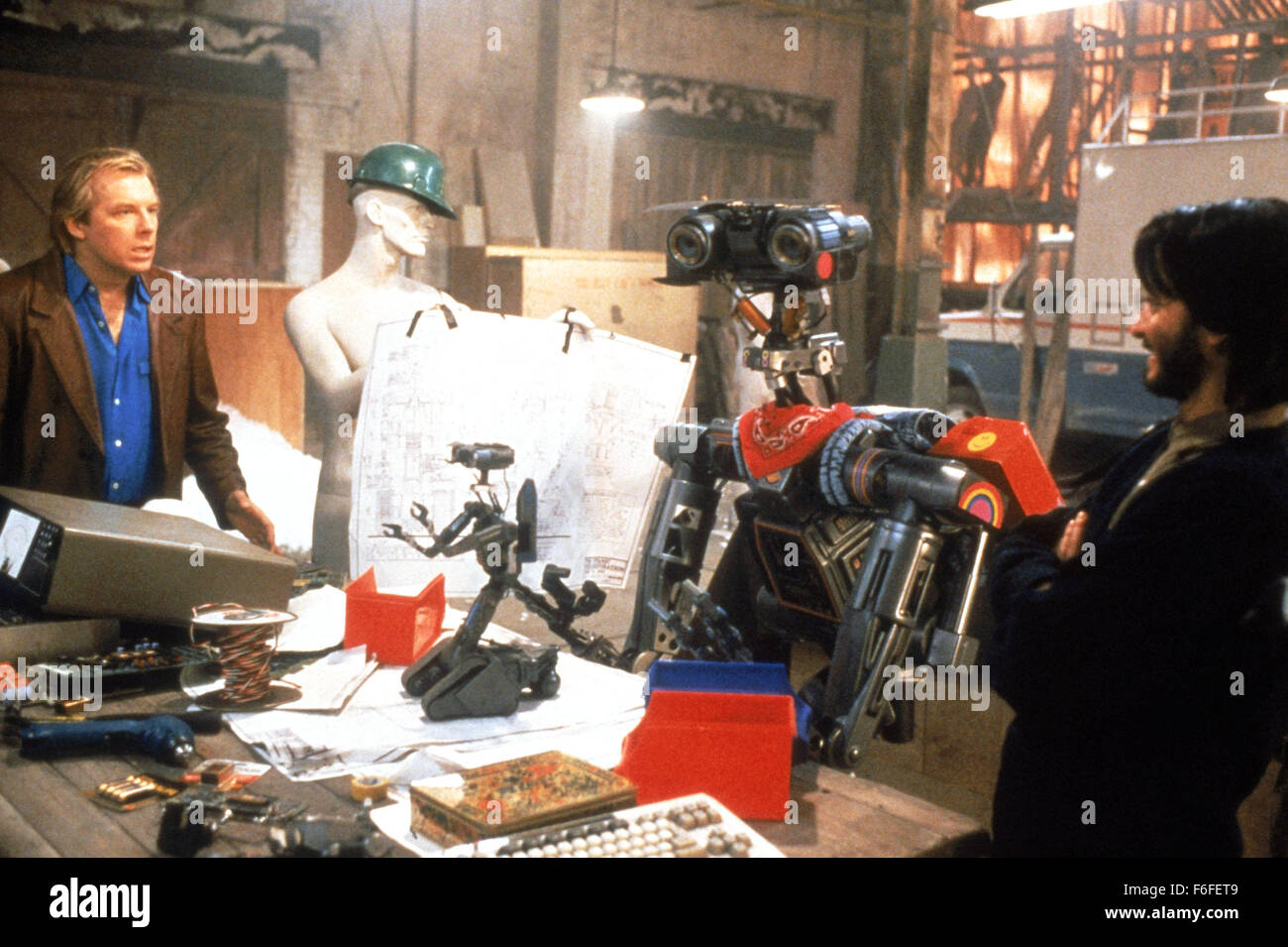 Fisher stevens short circuit hi-res stock photography and images - Alamy